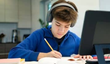 Comprendre la fiche ROME : zoom sur le métier d'agent d'entretien - Les ...